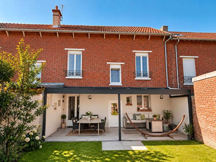 Maison 8 pièces à vendre à Moreuil