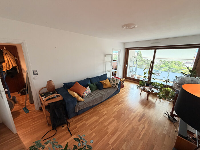 Ambilly : Appartement 3 pièces à vendre