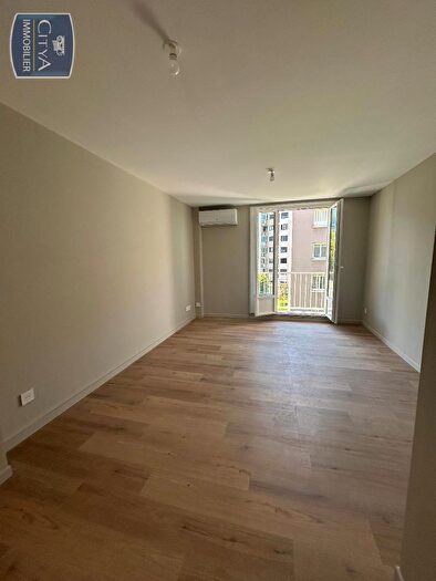Appartement 3 pièces à vendre à Fontaine, Les Alpes, Les Buissonnées, Cachin