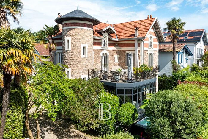 BayonneBayonaBaiona, Arènes : Maison 7 pièces à vendre