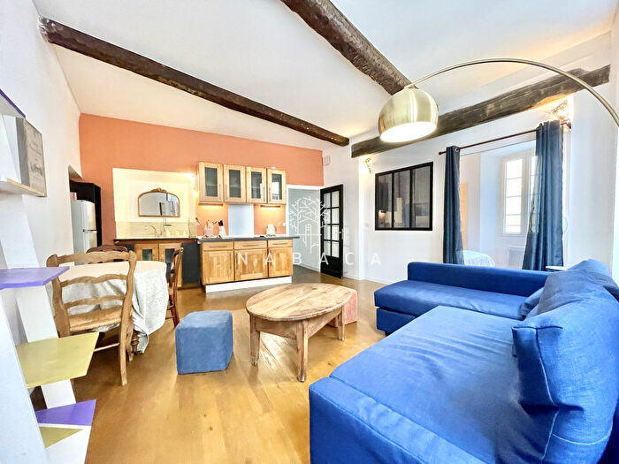 Appartement à louer - Grasse, Centre-ville Nord - 3 pièces - 2 chambres