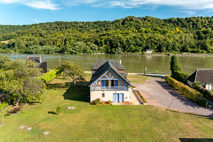 Maison 11 pièces à vendre - Le Mesnil-sous-Jumièges