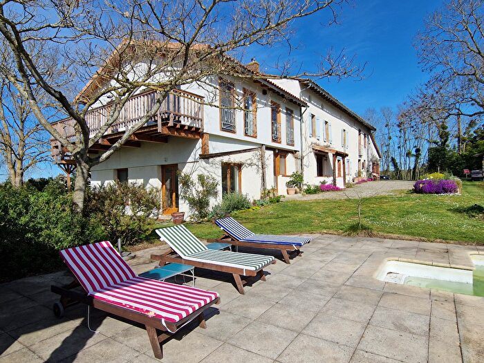 Maison à vendre - Bonnac - 11 pièces - 8 chambres