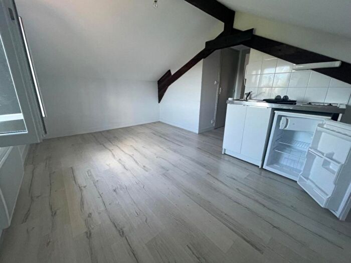 Appartement à louer - Poitiers, Sud - 2 pièces - 1 chambre