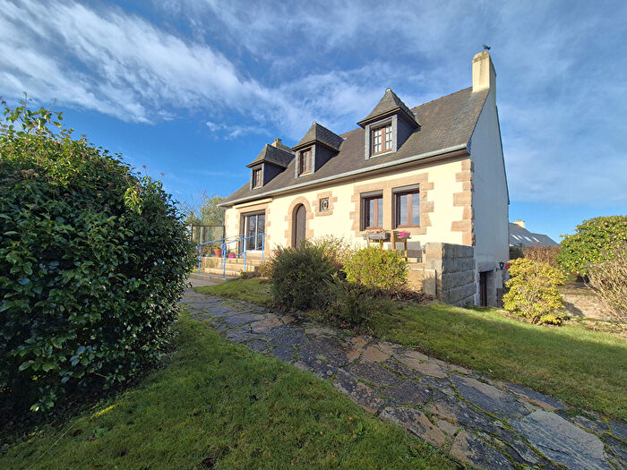 Maison 6 pièces à Penvénan, à vendre