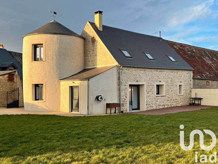 Maison à vendre - Fains-la-Folie - 6 pièces - 4 chambres