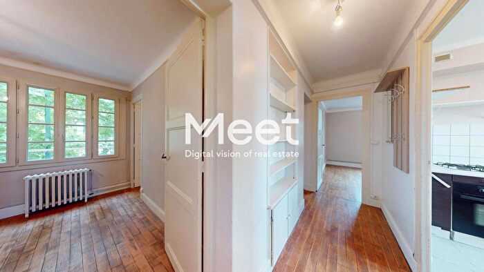 Appartement à louer - Auxerre, Saint-Gervais, Brazza - 4 pièces - 3 chambres