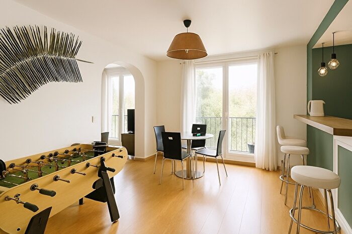 Appartement à vendre - Argenteuil, Orgemont, Volembert - 4 pièces - 3 chambres