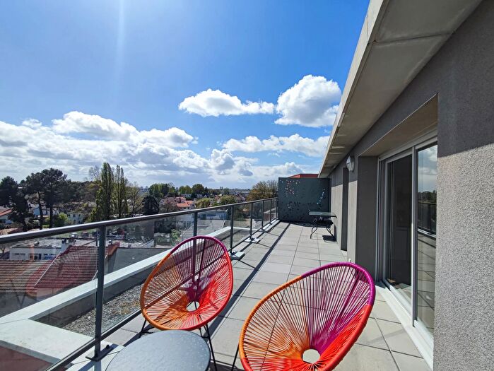 Appartement à louer - Nantes, Eraudière, La Marrière, Rond-point de Paris - 1 pièce - 1 chambre