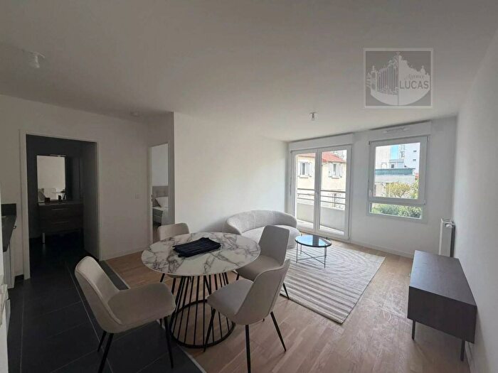 Appartement 2 pièces à Gabriel Péri-Estienne dOrves, Colombes, à louer