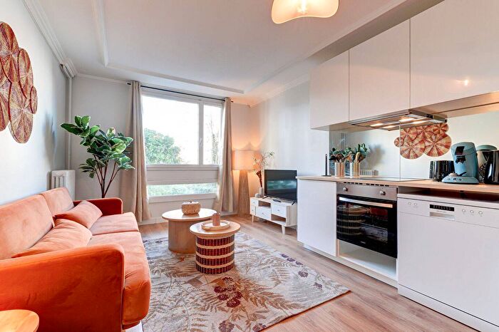 Appartement 5 pièces à louer à Le Bachut, Lyon 8ème arrondissement