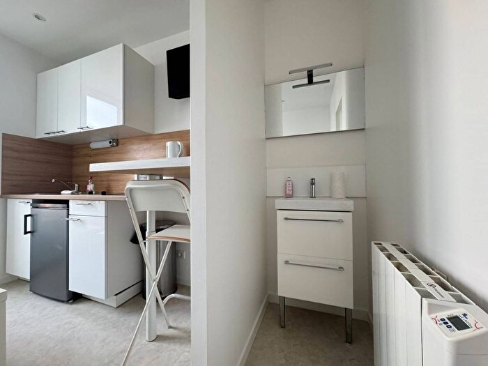 Appartement à louer - Lambézellec, Brest - 1 pièce