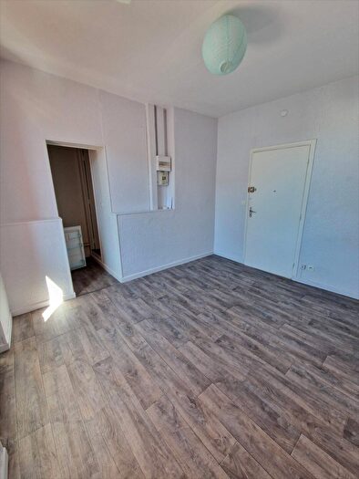 Appartement à louer - Mont Doré-Saint Guillaume, Beaumont - 1 pièce