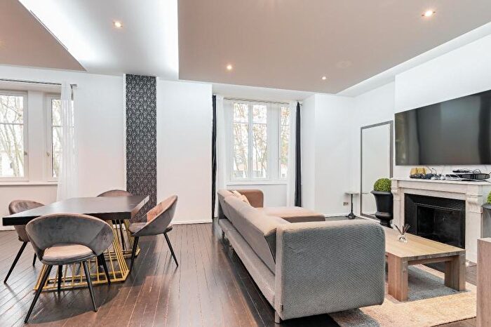 Appartement à louer - Lyon e , Tête dOr, Vitton - 3 pièces