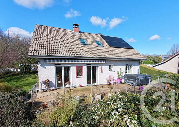 Maison à vendre - Le Breuil - 6 pièces - 4 chambres