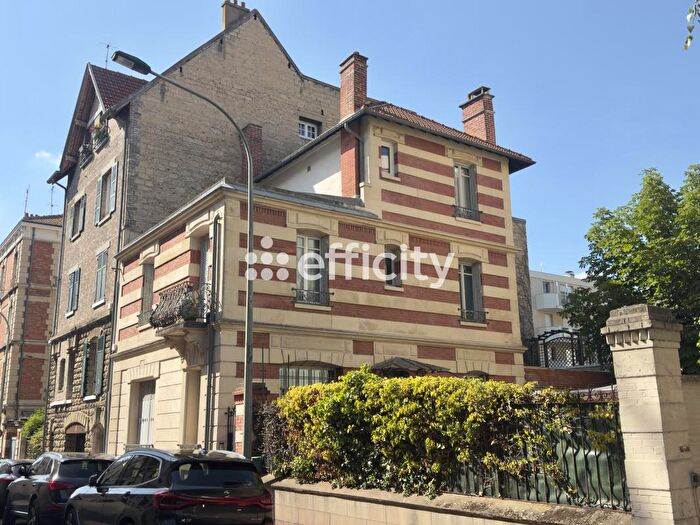 Maison 7 pièces à Le Vésinet, Coeur de Ville, à vendre