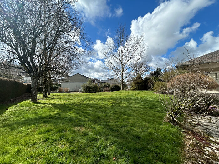 Maison à vendre - Rieupeyroux - 7 pièces - 5 chambres