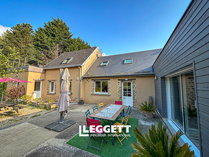 Maison à vendre - Montgardon - 9 pièces - 3 chambres