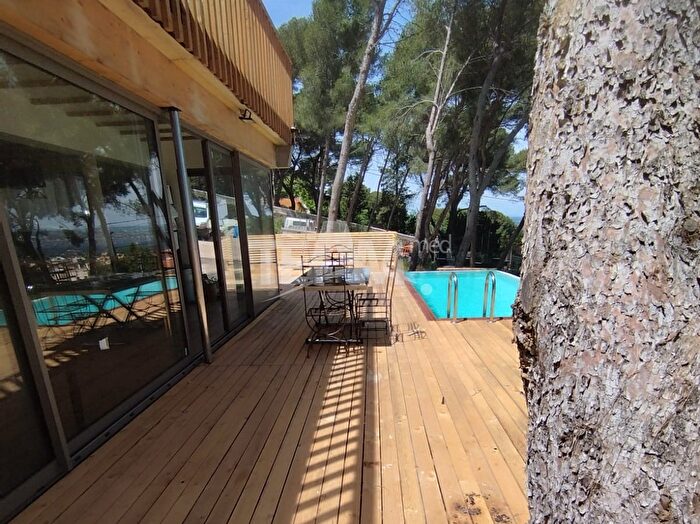 Appartement à louer - Sète, Château Vert - 4 pièces - 3 chambres