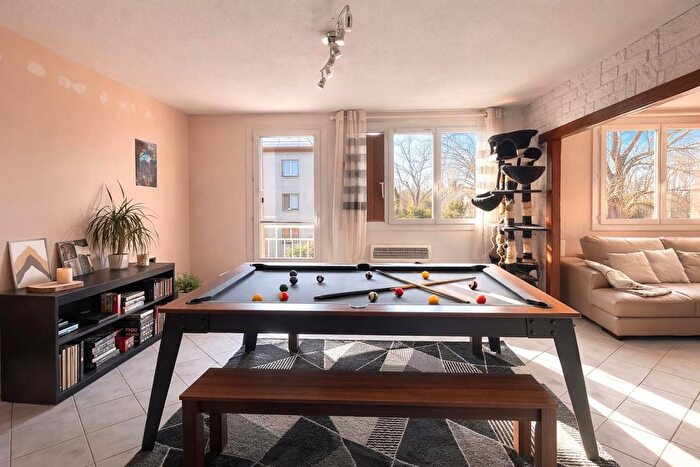 Appartement à vendre - Le Plessis-Trévise, Centre-ville, Orly Parc - 3 pièces - 2 chambres