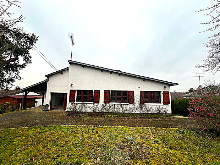 Maison à vendre - Fontenay-sur-Loing - 7 pièces - 6 chambres
