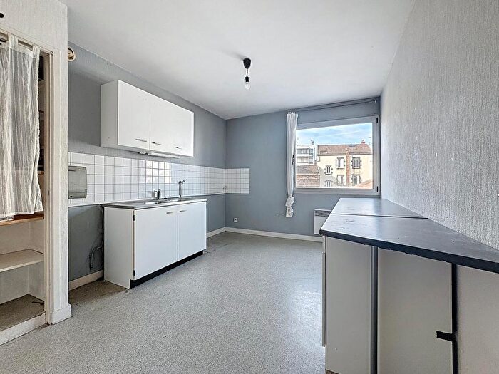 Appartement à louer - Clermont-Ferrand, Vallières, Sallins, Poncillon - 2 pièces - 1 chambre