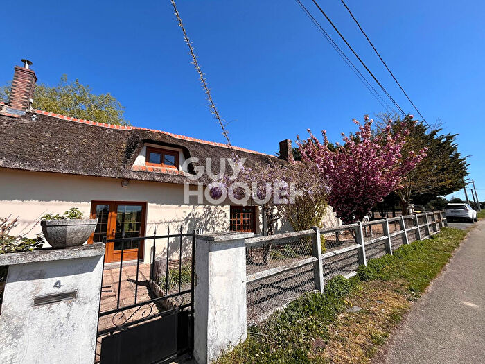 Maison à vendre - Saint-Maur-sur-le-Loir - 6 pièces - 4 chambres