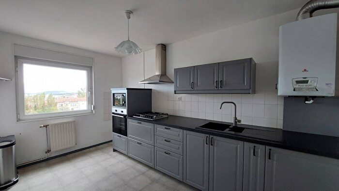 Appartement à louer - La Fontaine du Bac, Clermont-Ferrand - 3 pièces - 2 chambres