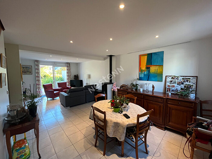 Maison 5 pièces à vendre à Chavagne