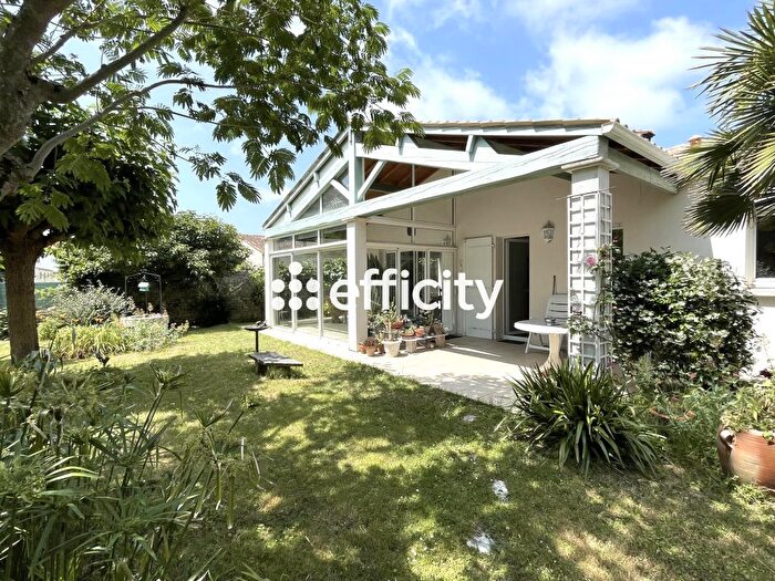 Maison à vendre - Dolus-dOléron - 5 pièces - 3 chambres