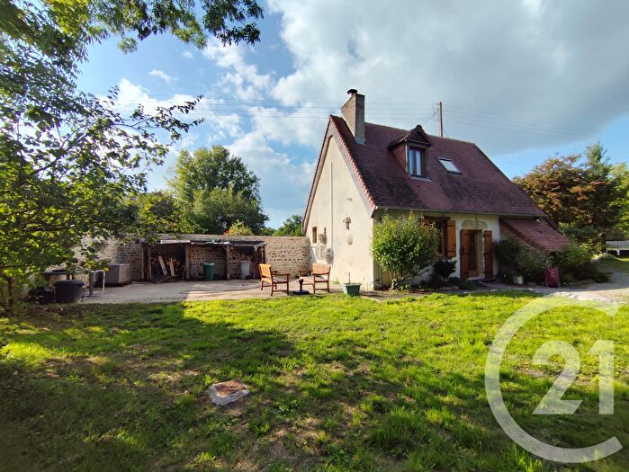 Vicq-Exemplet : Maison 2 pièces à vendre