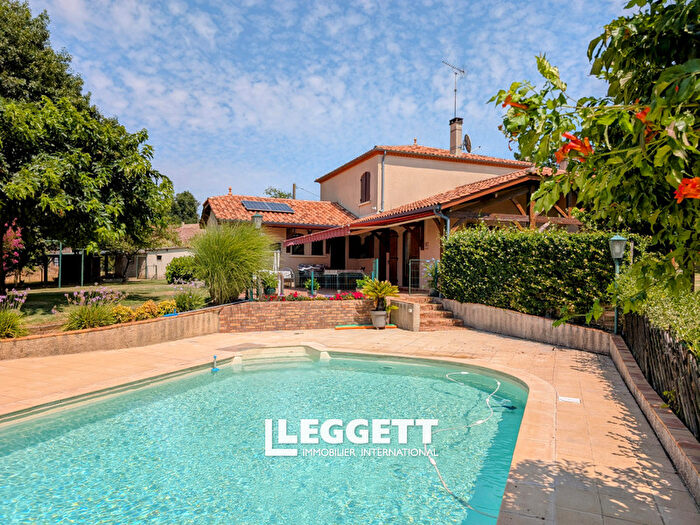 Maison à vendre - Virazeil - 8 pièces - 4 chambres