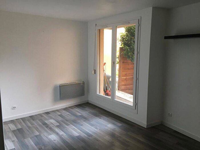 Croix Luizet, Villeurbanne - Appartement 1 pièce à louer