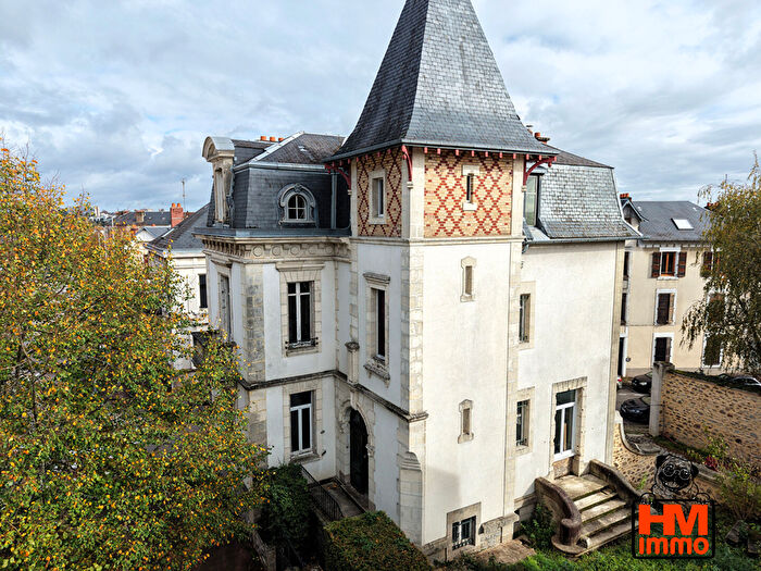Maison à vendre - Limoges, Centre-ville, Hôtel de Ville, Emailleurs - 10 pièces - 6 chambres