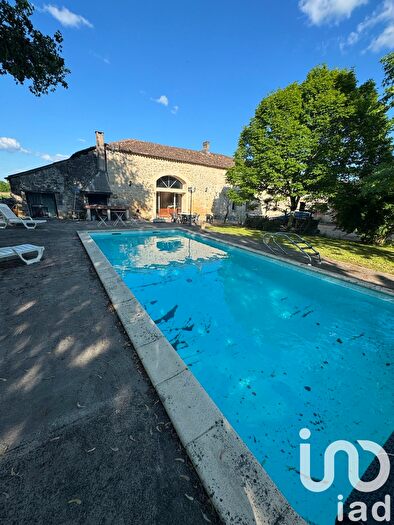 Maison à vendre - Saint-Genès-de-Fronsac - 5 pièces - 2 chambres