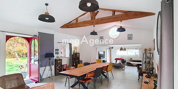 Challans, Route de Cholet, Route de la Roche-sur-Yon : Maison 6 pièces à vendre