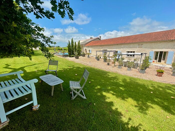 Maison à vendre - Saint-Jean-de-Duras - 13 pièces - 5 chambres