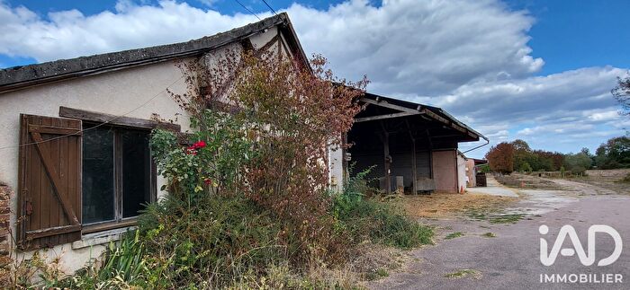 Saint-Martin-sur-Ouanne : Maison 6 pièces à vendre