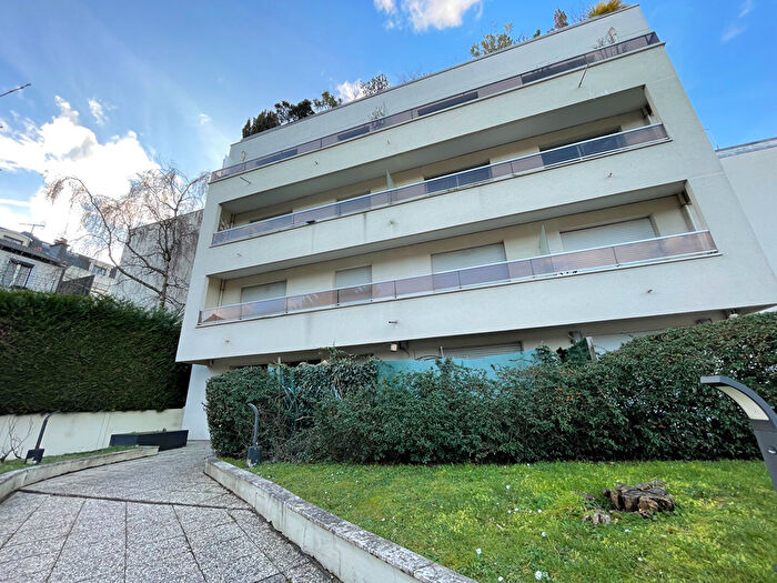 Appartement à louer - Le Perreux-sur-Marne, Pont de Bry - 2 pièces - 1 chambre