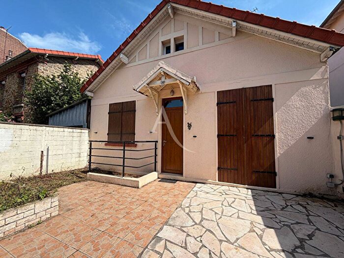 Maison 3 pièces à louer à Plateau, Nanterre
