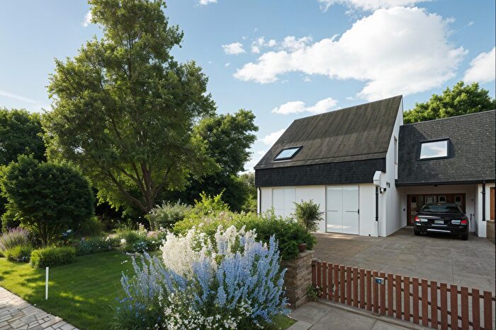 Maison à vendre - Cosne-Cours-sur-Loire - 4 pièces - 3 chambres