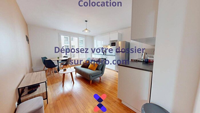 Appartement à louer - Gratte Ciel, Villeurbanne - 5 pièces - 4 chambres