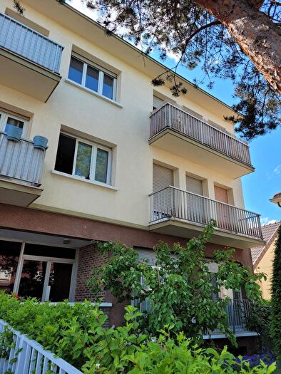 Appartement à louer - Le Plateau, Vitry-sur-Seine - 3 pièces - 2 chambres