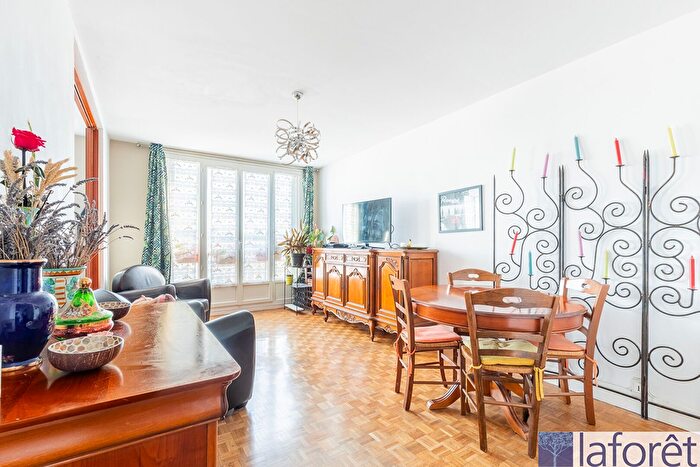 Appartement à vendre - Longjumeau, Colucci, Sud - 4 pièces - 2 chambres