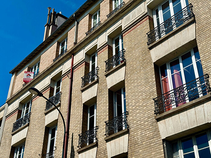 Fontenay-sous-Bois, Centre-ville : Appartement 3 pièces à vendre