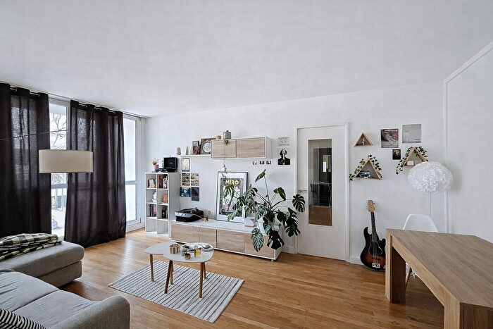 Appartement à vendre - Maisons-Alfort, Centre-ville - 3 pièces - 2 chambres