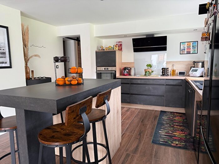 Maison 4 pièces à vendre à Soues