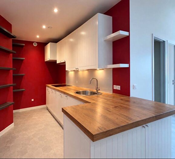Mennecy, Centre-ville, Gare, Châtries, Château, Bel-Air : Appartement 4 pièces à louer