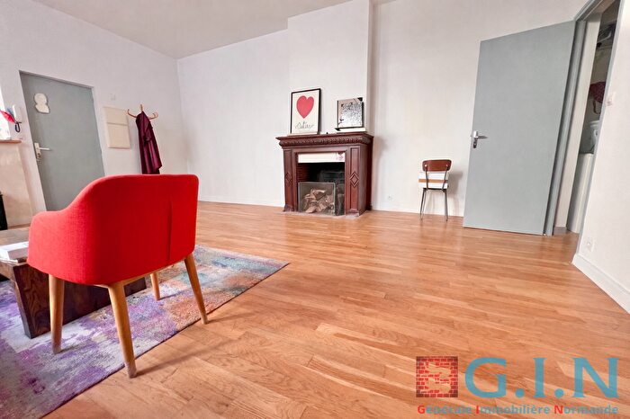 Appartement à vendre - Rouen, Vieux Marché, Cathédrale - 2 pièces - 1 chambre