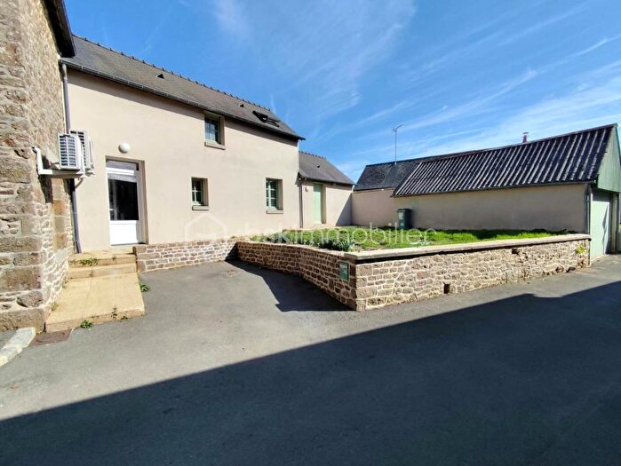 Saint-Ellier-du-Maine : Maison 4 pièces à vendre